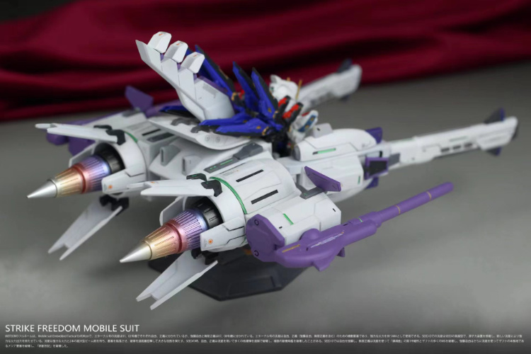 No.26 Studio FW EX Strike Freedom Gundam with Meteor Unit Full Resin Kit